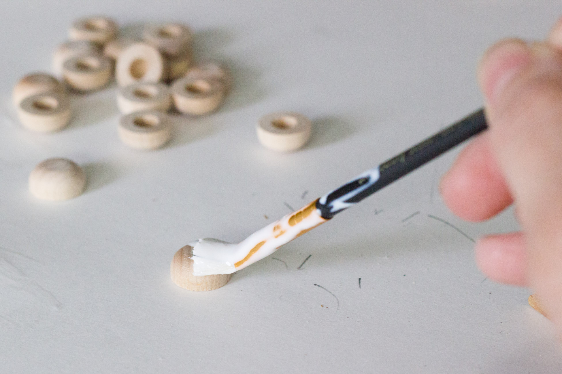 Mod Podge Fabric Bulletin Board & DIY Thumb Tacks {Upcycle a Classroom ...